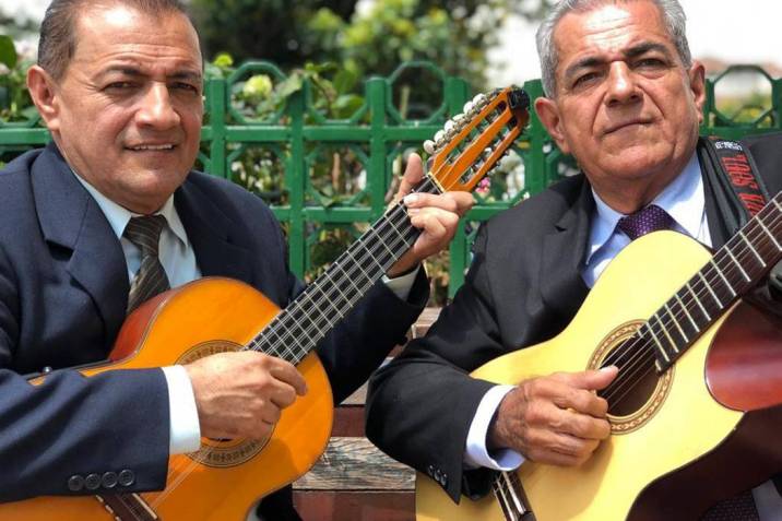 Hoy habrá velada musical en Bucaramanga con el dueto Los Hermanos López ...
